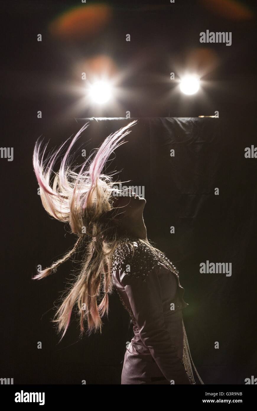 Jem and the Holograms Year : 2015 USA Director : Jon M. Chu Aubrey ...