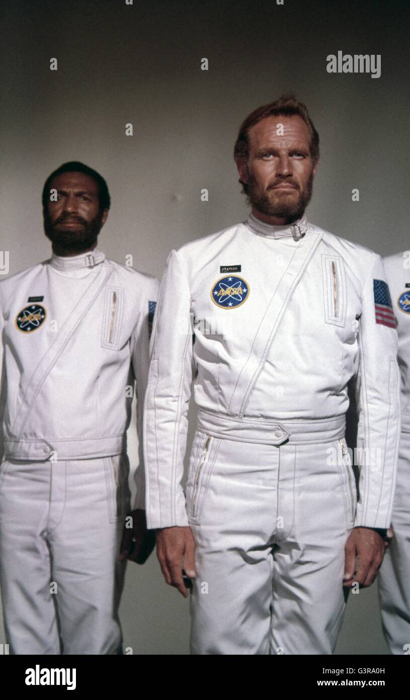 Planet of the apes 1968 charlton heston hi-res stock photography and ...