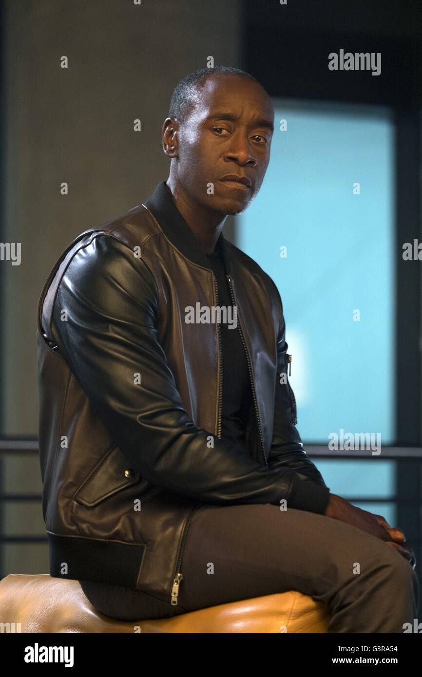 Don cheadle captain america hi-res stock photography and images - Alamy