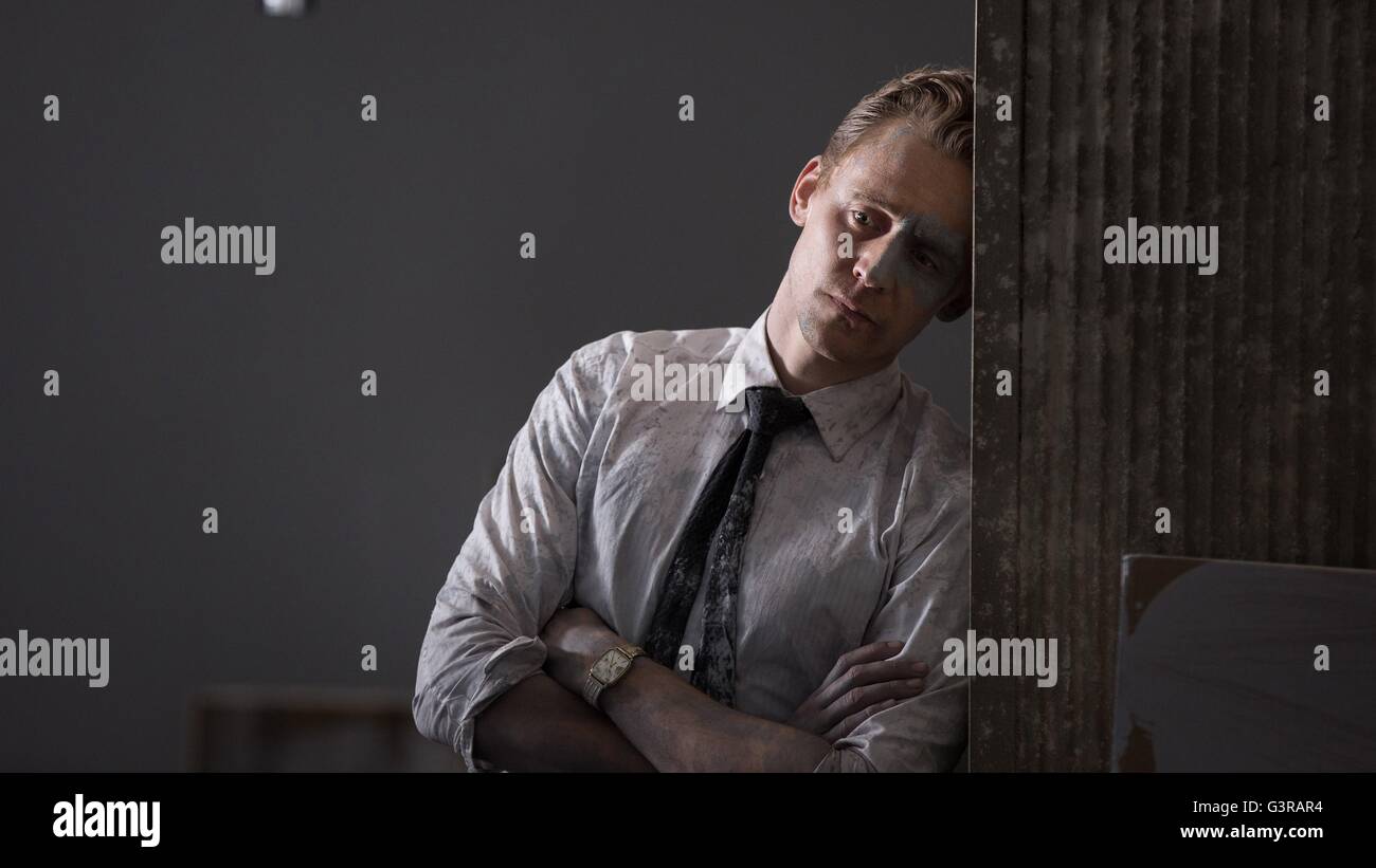High-rise Year : 2015 UK Director : Ben Wheatley Tom Hiddleston Stock ...