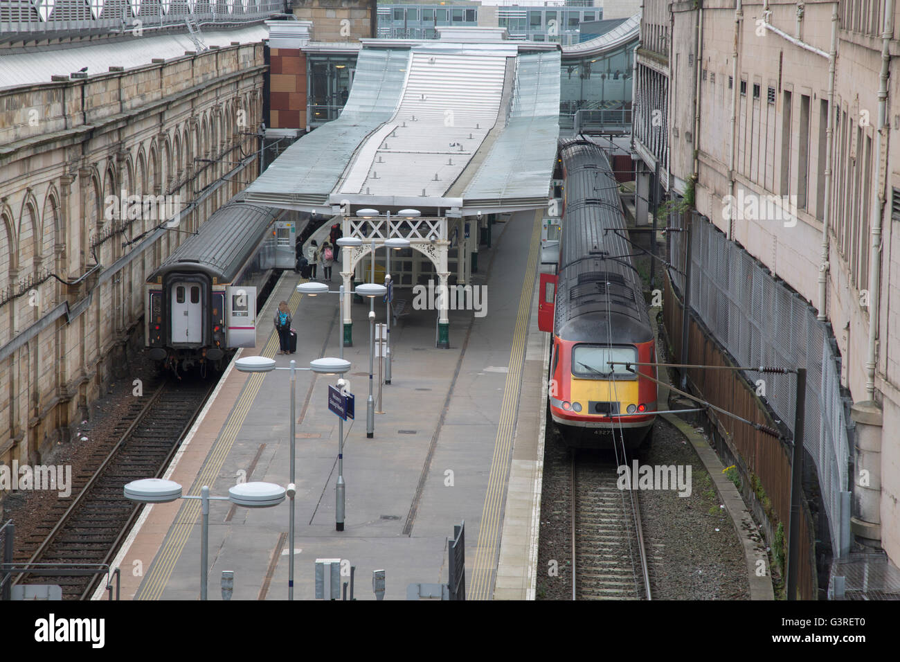 High Speed Train at Waverley Railway Station; Edinburgh; Scotland Stock ...