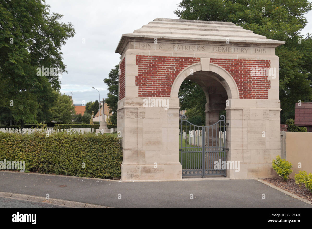 Loos cemetery hi-res stock photography and images - Alamy