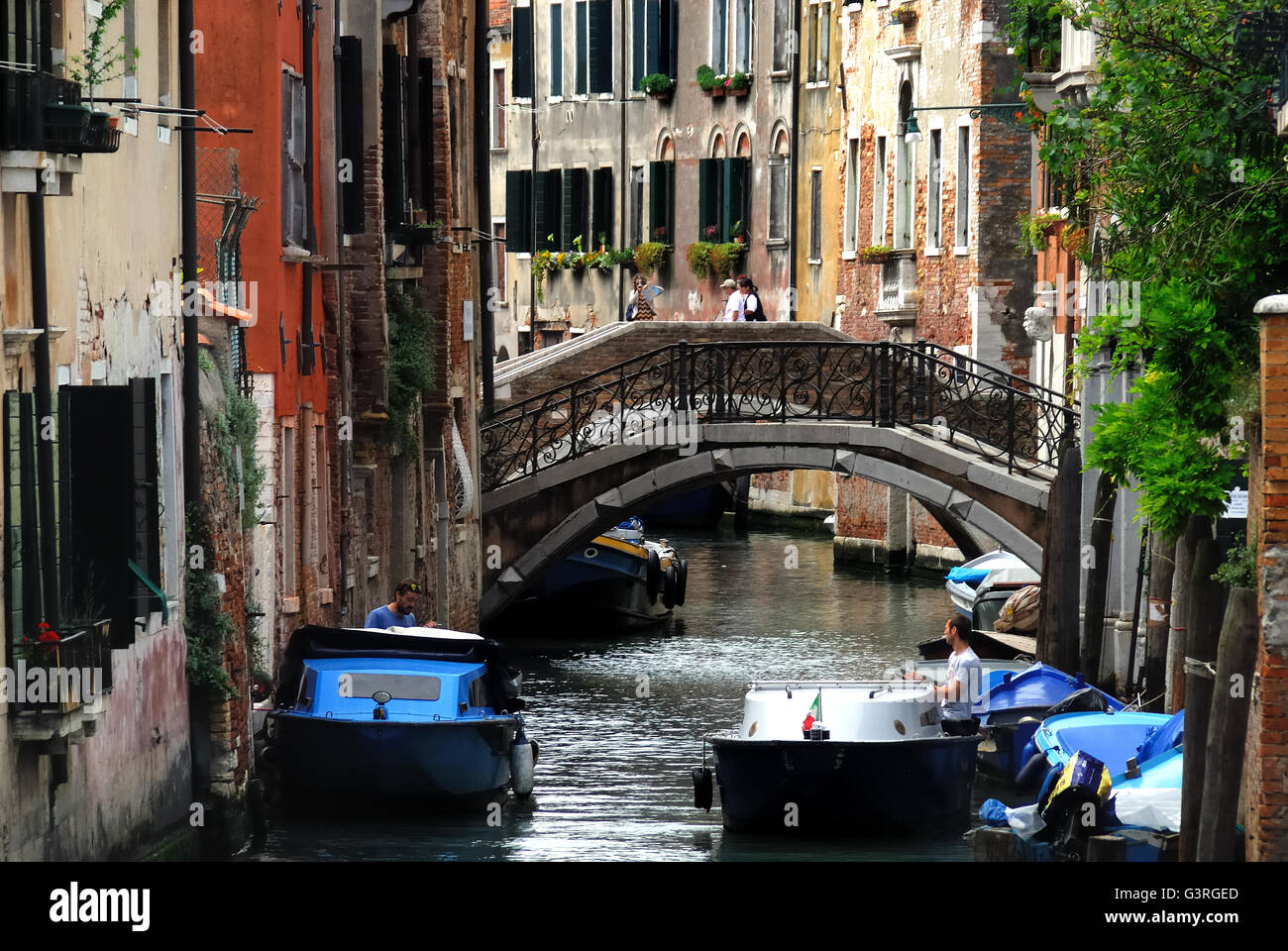 Secret bridge hi-res stock photography and images - Alamy