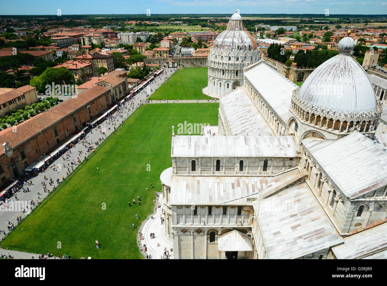 The leaning tower of pisa aerial hi-res stock photography and images ...