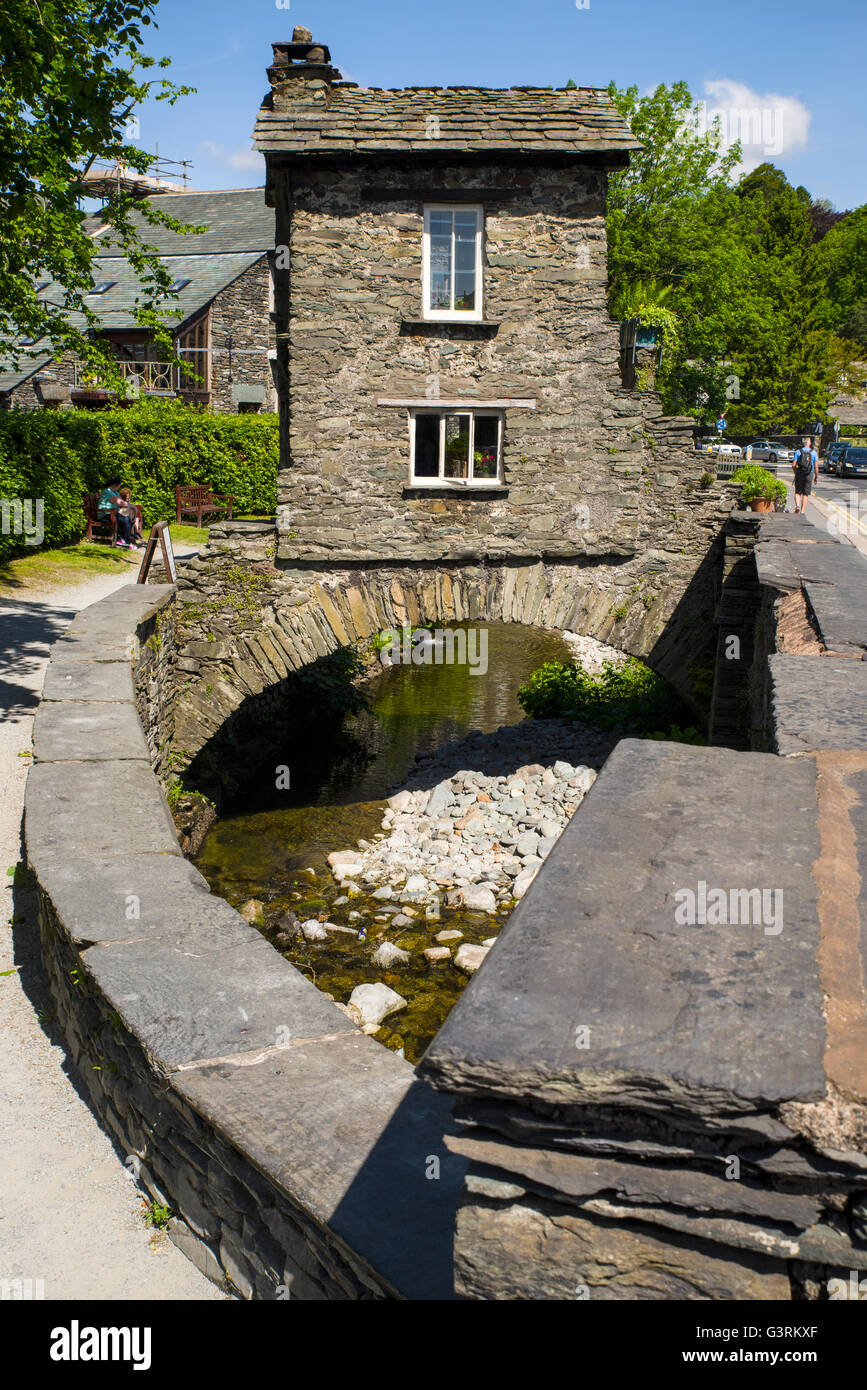 CUMBRIA, UK - MAY 31ST 2016: A view of the historic Bridge House in ...