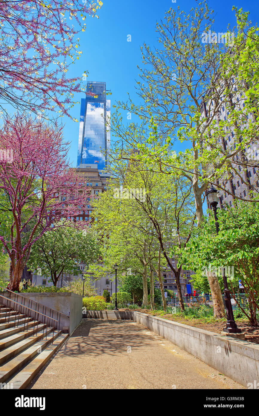 Comcast Center Skyscraper viewed from Love Park in Philadelphia ...