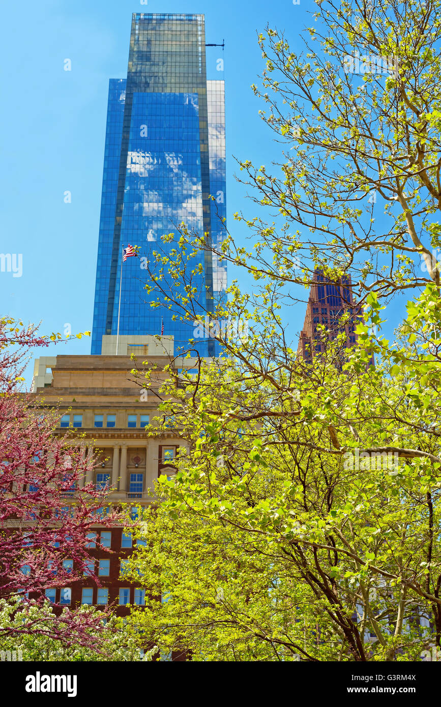 Comcast center plaza hi-res stock photography and images - Alamy