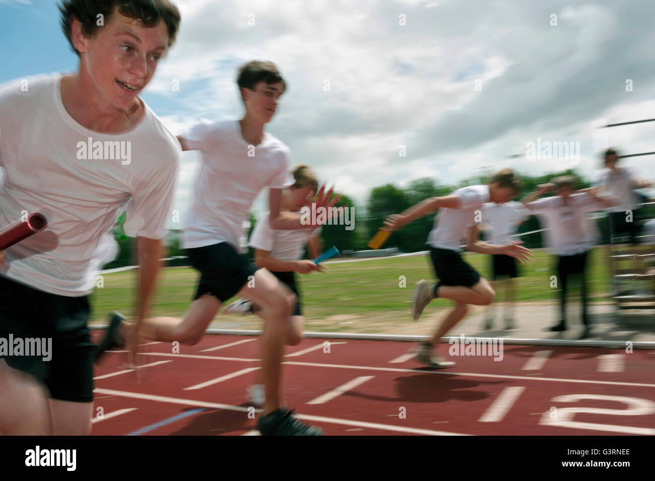 Athletics Finish Line Stock Photos & Athletics Finish Line Stock Images ...