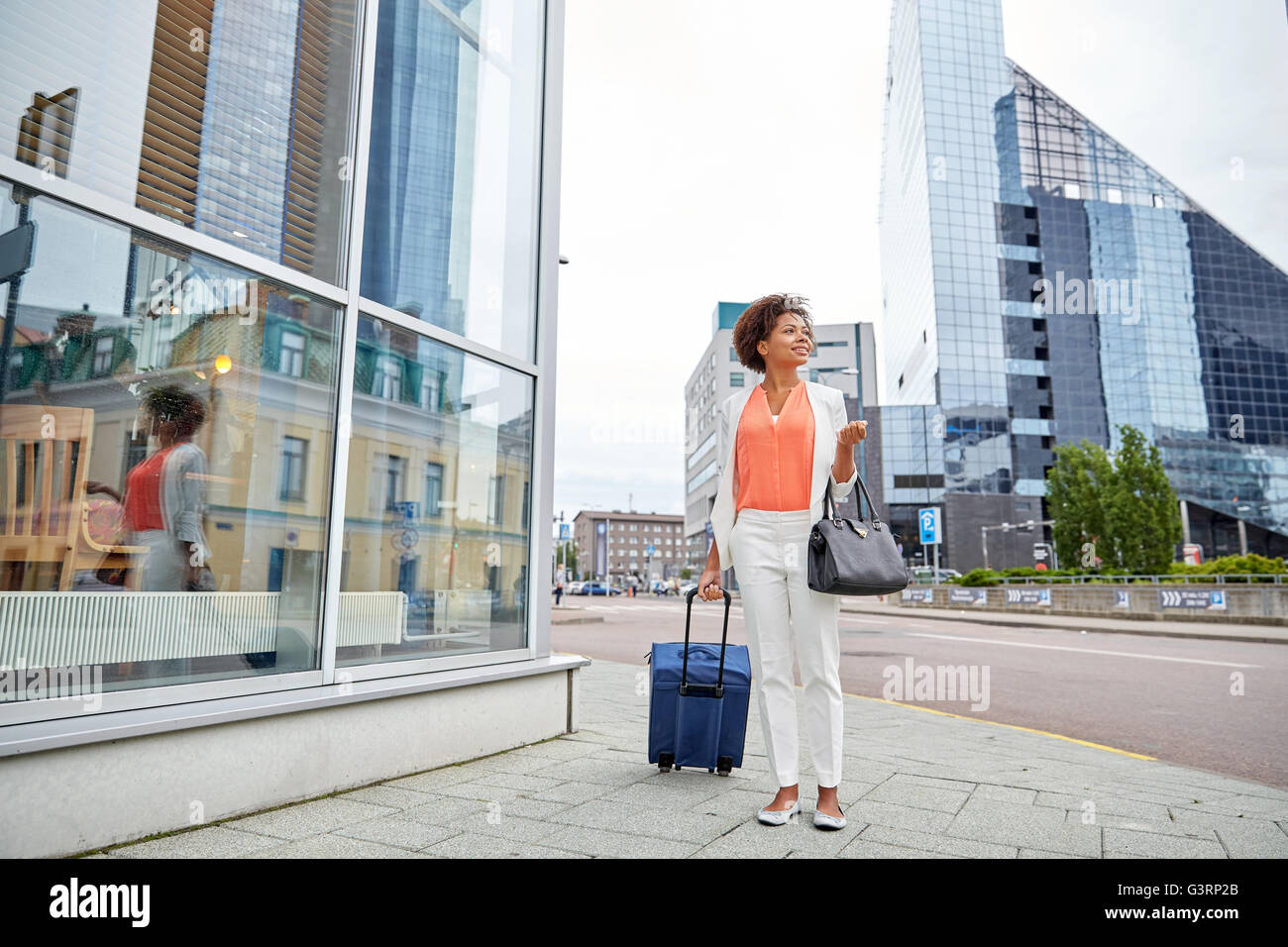 Travel to the city hi-res stock photography and images - Alamy