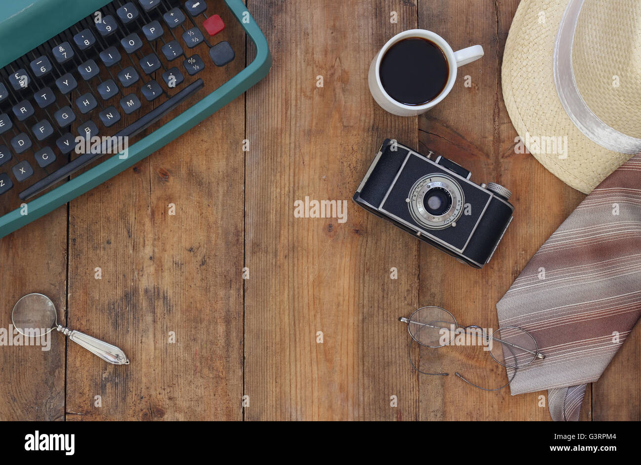 Consulting detective hi-res stock photography and images - Alamy
