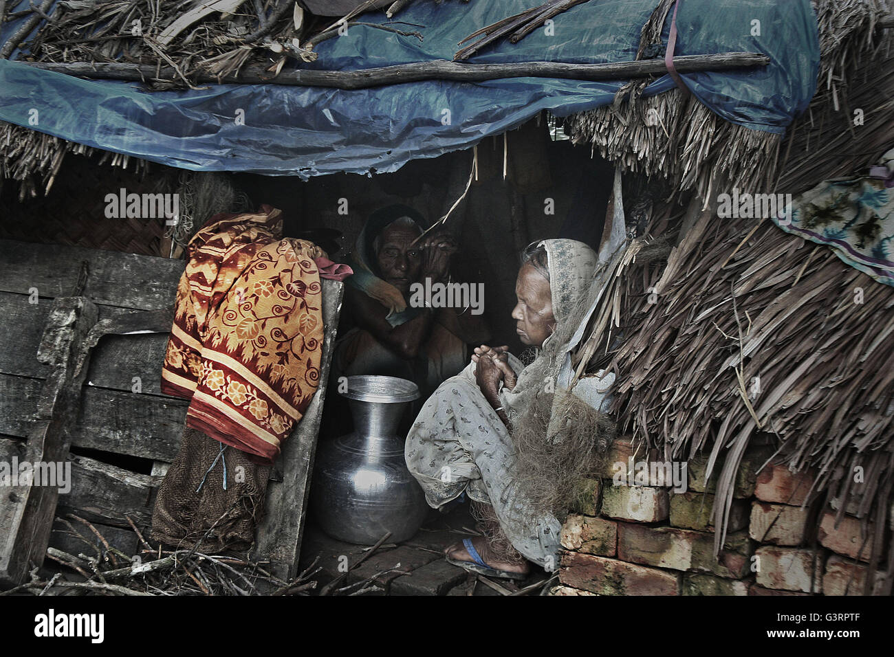 Cyclone india hi-res stock photography and images - Alamy