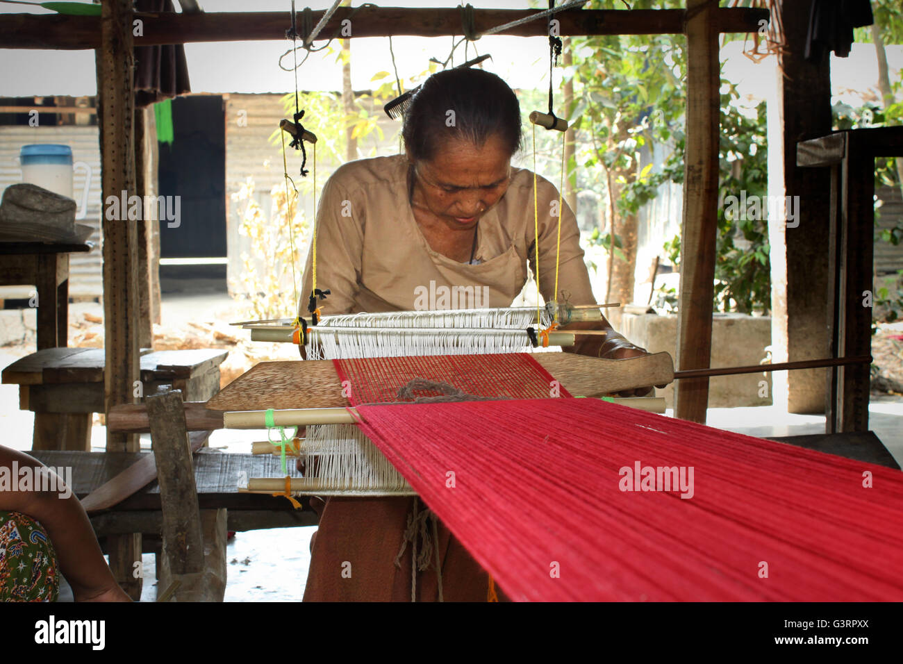 Loom photos hi-res stock photography and images - Alamy