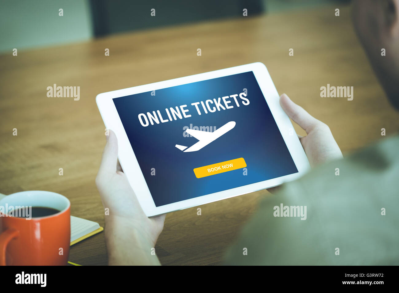 Cheap computer software hi-res stock photography and images - Alamy