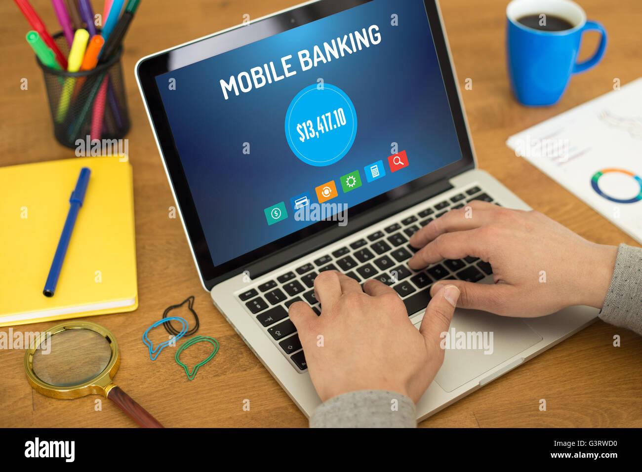 Laptop with mobile banking application on a screen Stock Photo - Alamy