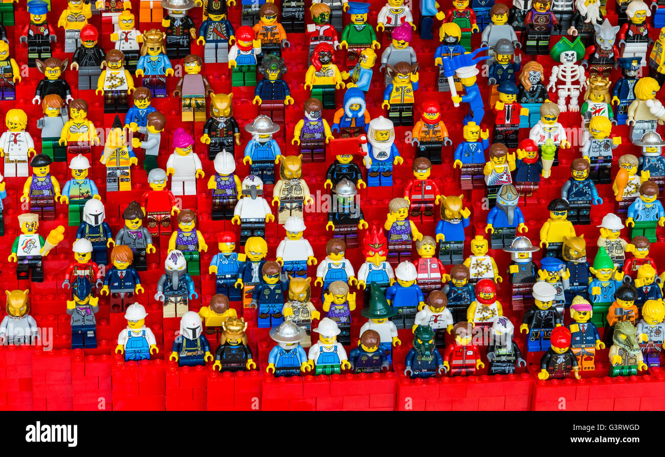 Lego figures sport hi-res stock photography and images - Alamy