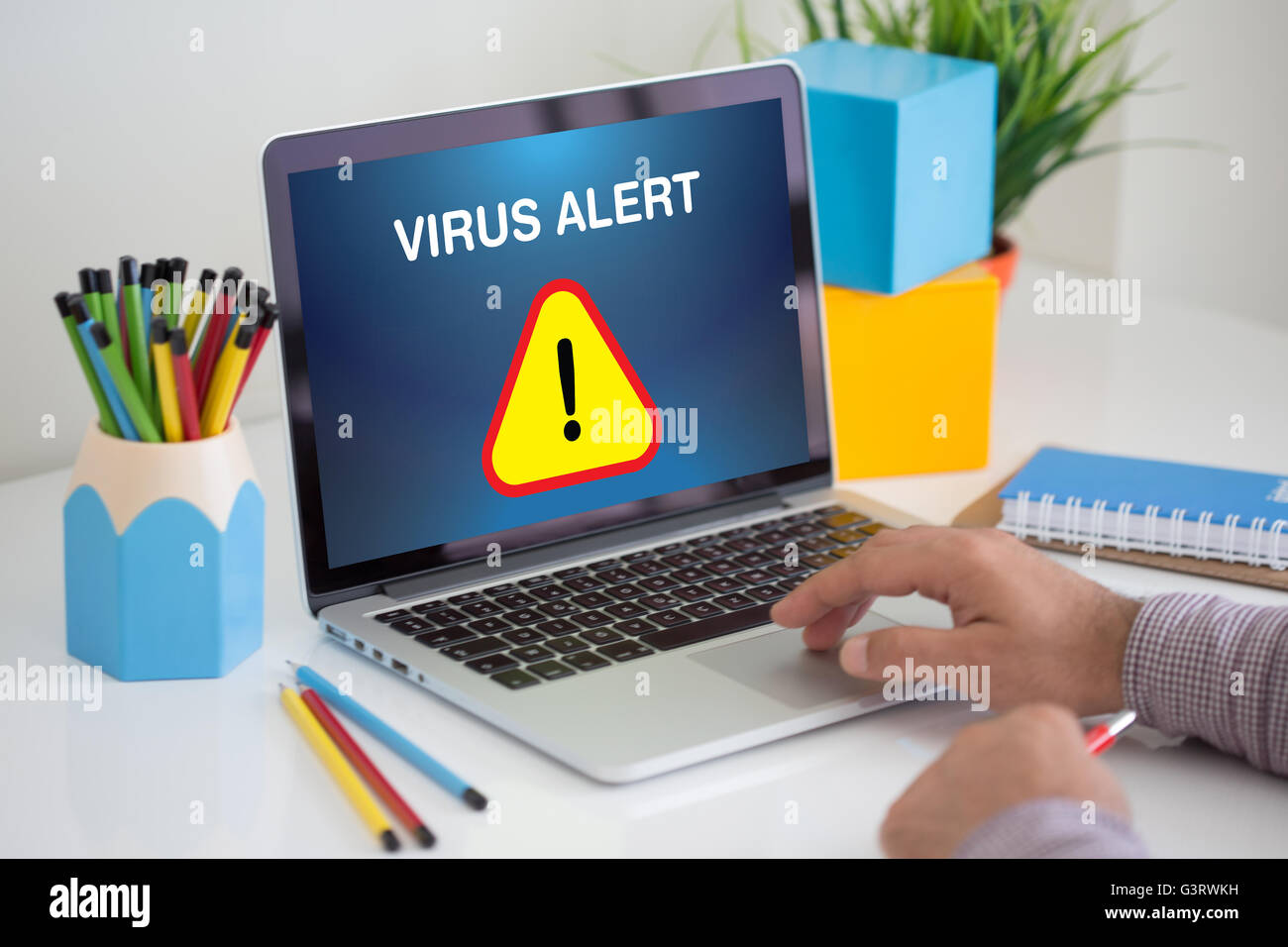 Virus Alert Sign on computer Stock Photo - Alamy