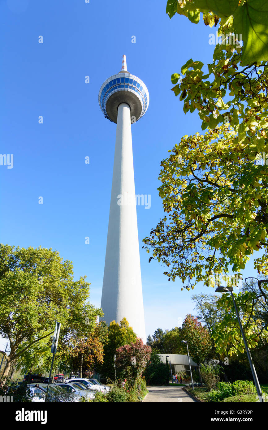 Telecommunications tower hi-res stock photography and images - Alamy