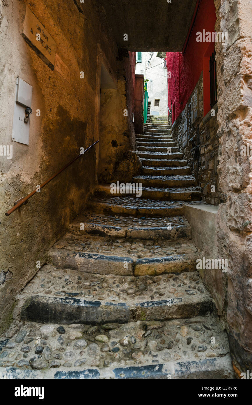 Cobblestone Stairs High Resolution Stock Photography and Images - Alamy