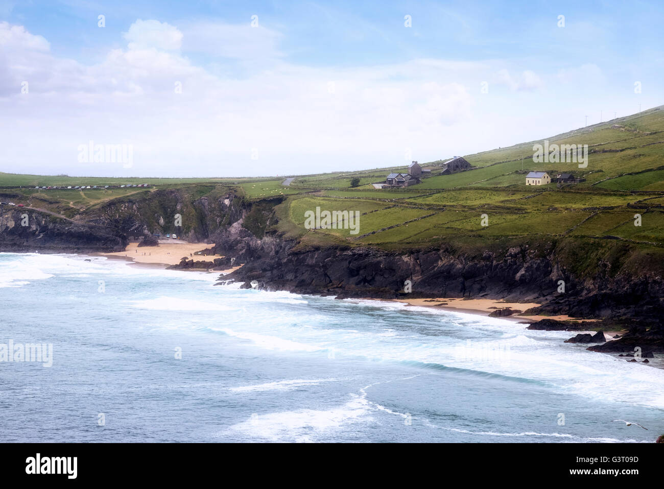 Dingle ireland beach hi-res stock photography and images - Alamy