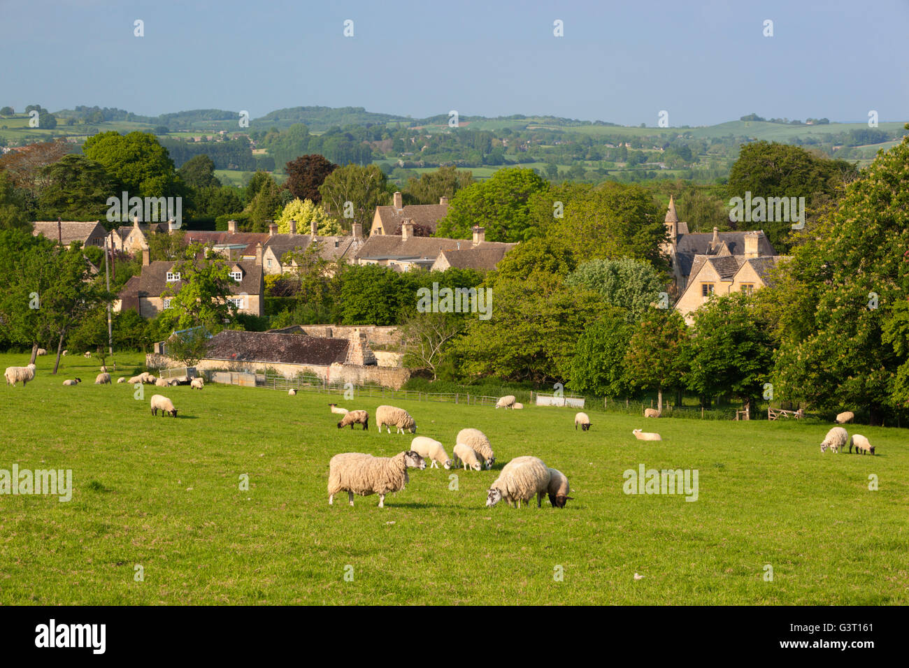 Broad campden hi-res stock photography and images - Alamy