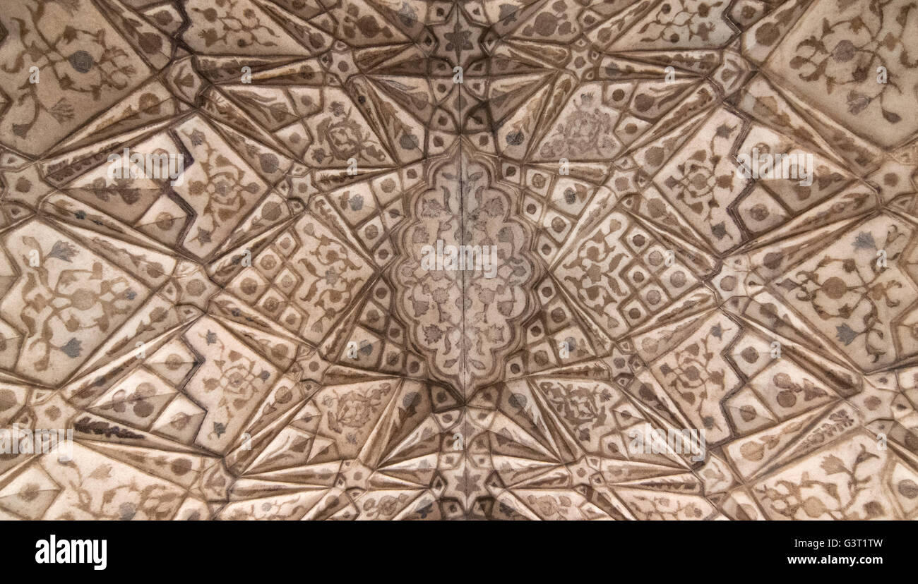 Detail of a ceiling of a palace in India Stock Photo - Alamy