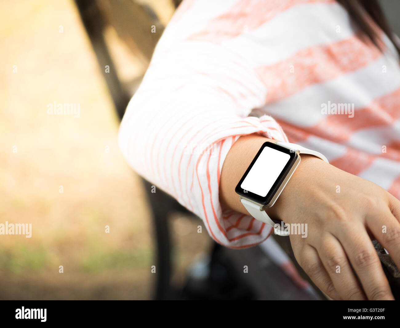Hand wearing smartwatch Stock Photo - Alamy