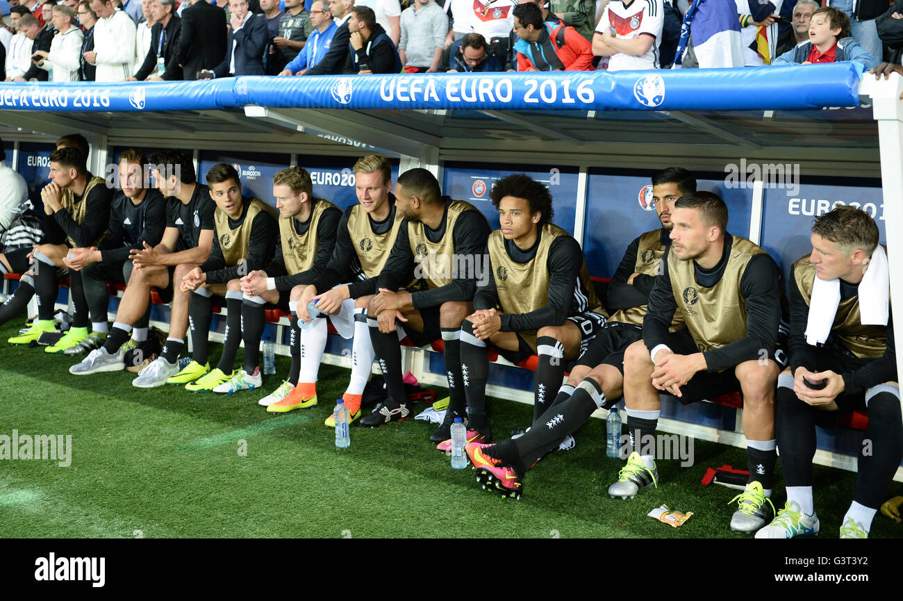 German players on the bench (R-L)Bastian Schweinsteiger, Lukas Podolski ...