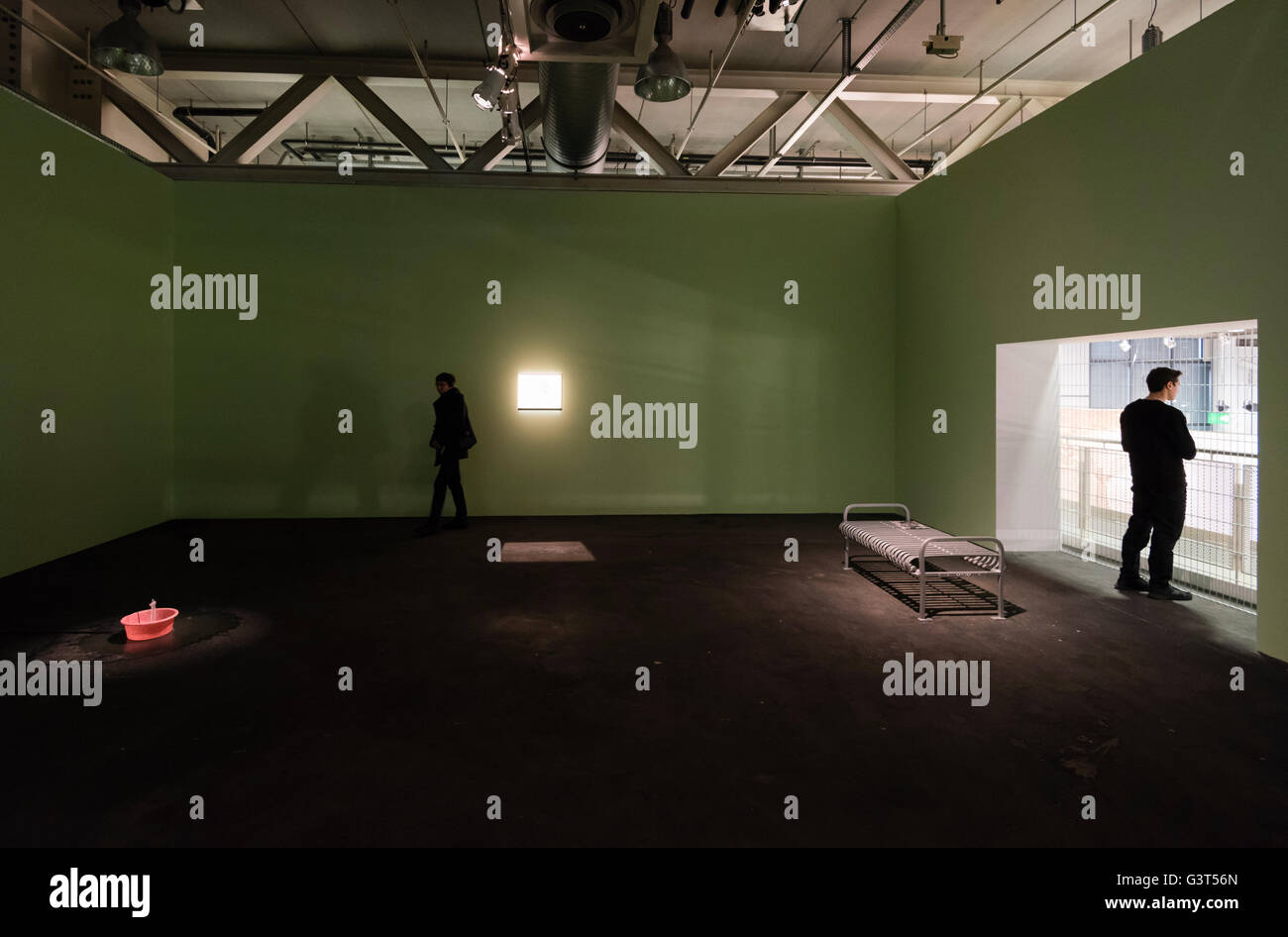 Modern samson hi-res stock photography and images - Alamy