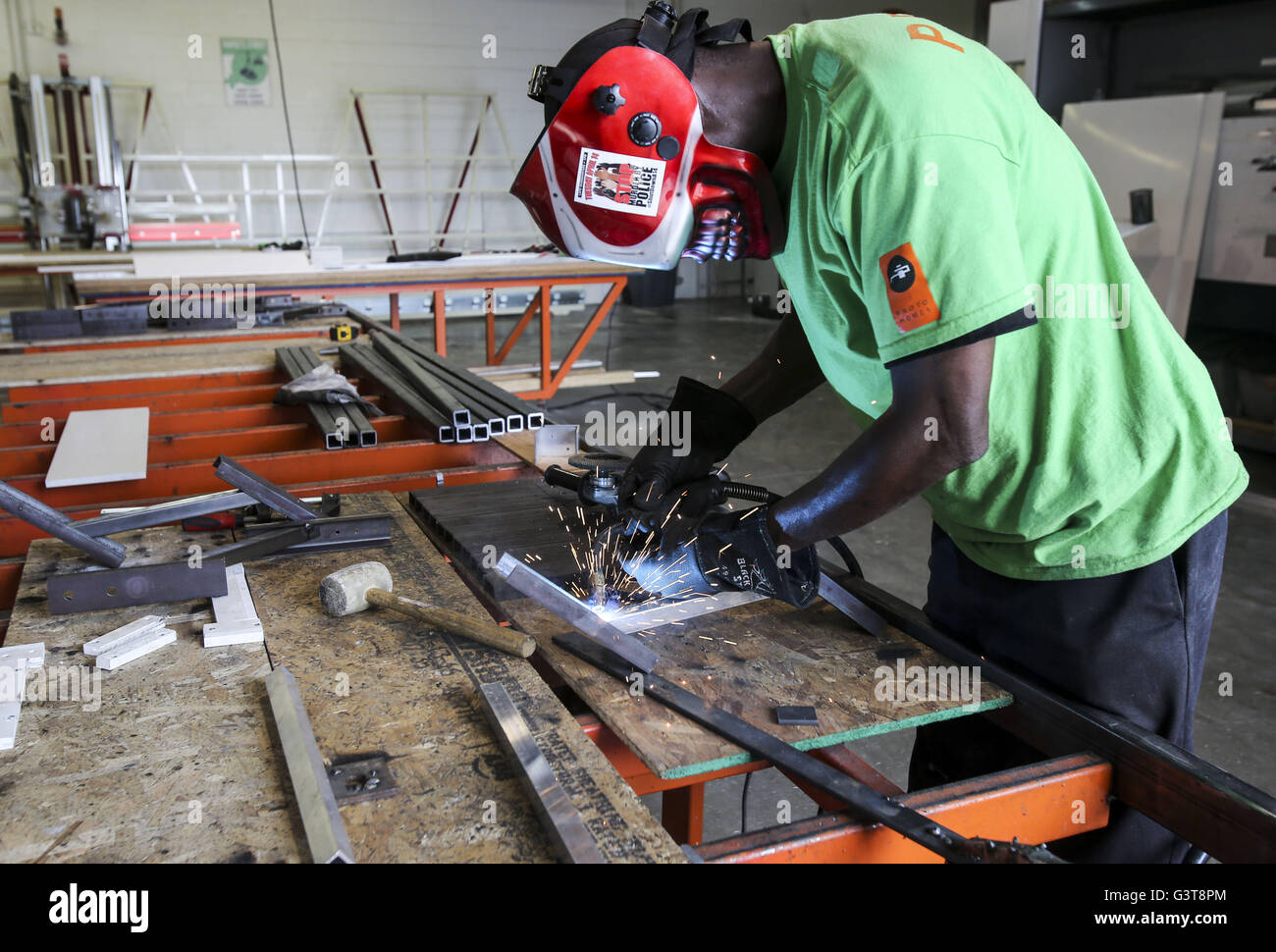 Los Angeles, California, USA. 3rd May, 2016. Worker of Proto Homes in downtown Los Angeles ...