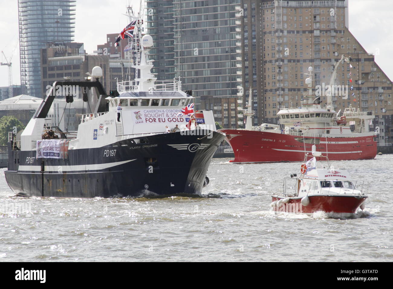 Limehouse, River Thames, London, UK. 15 June 2016. A flotilla of ...