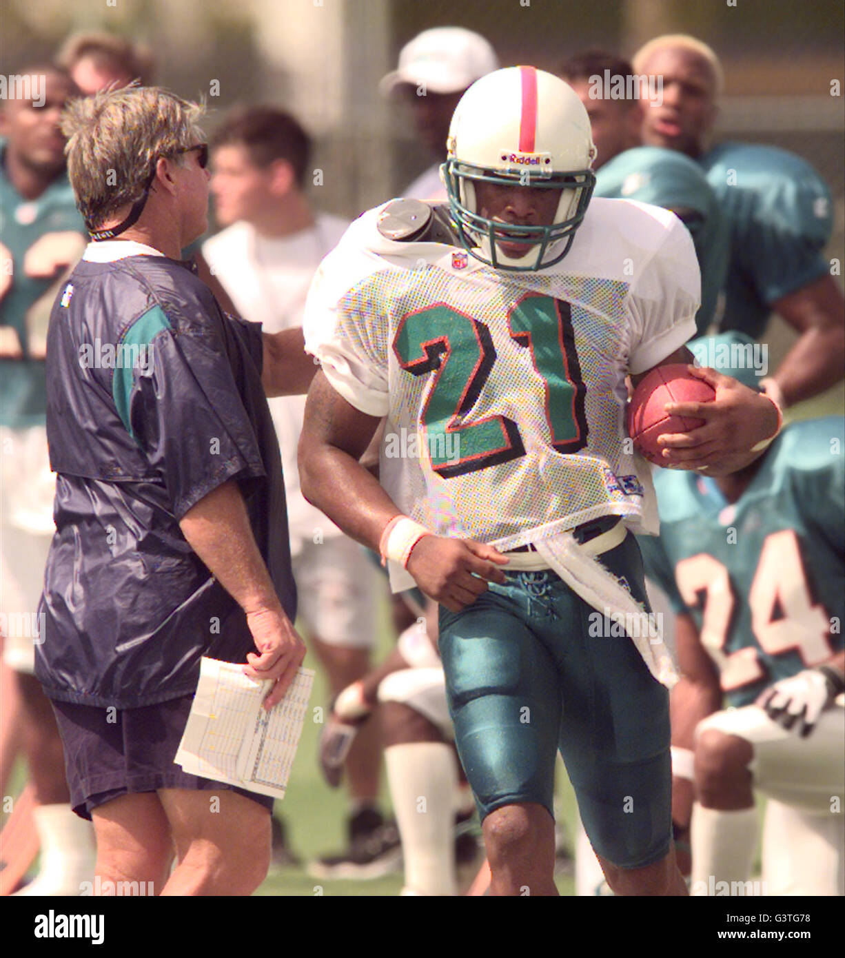 Jimmy lawrence hi-res stock photography and images - Alamy