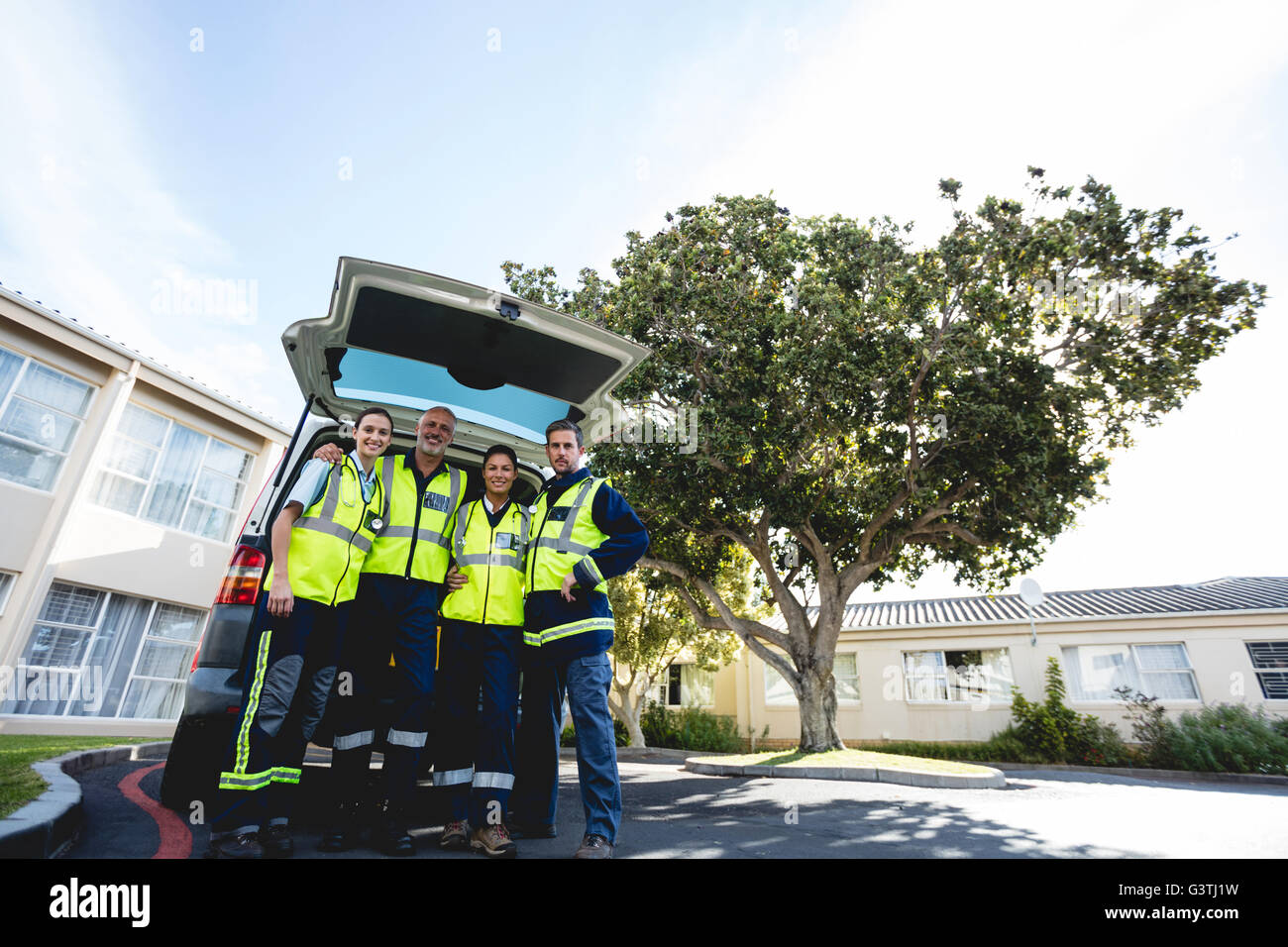 Portrait of a group of ambulancemen Stock Photo - Alamy