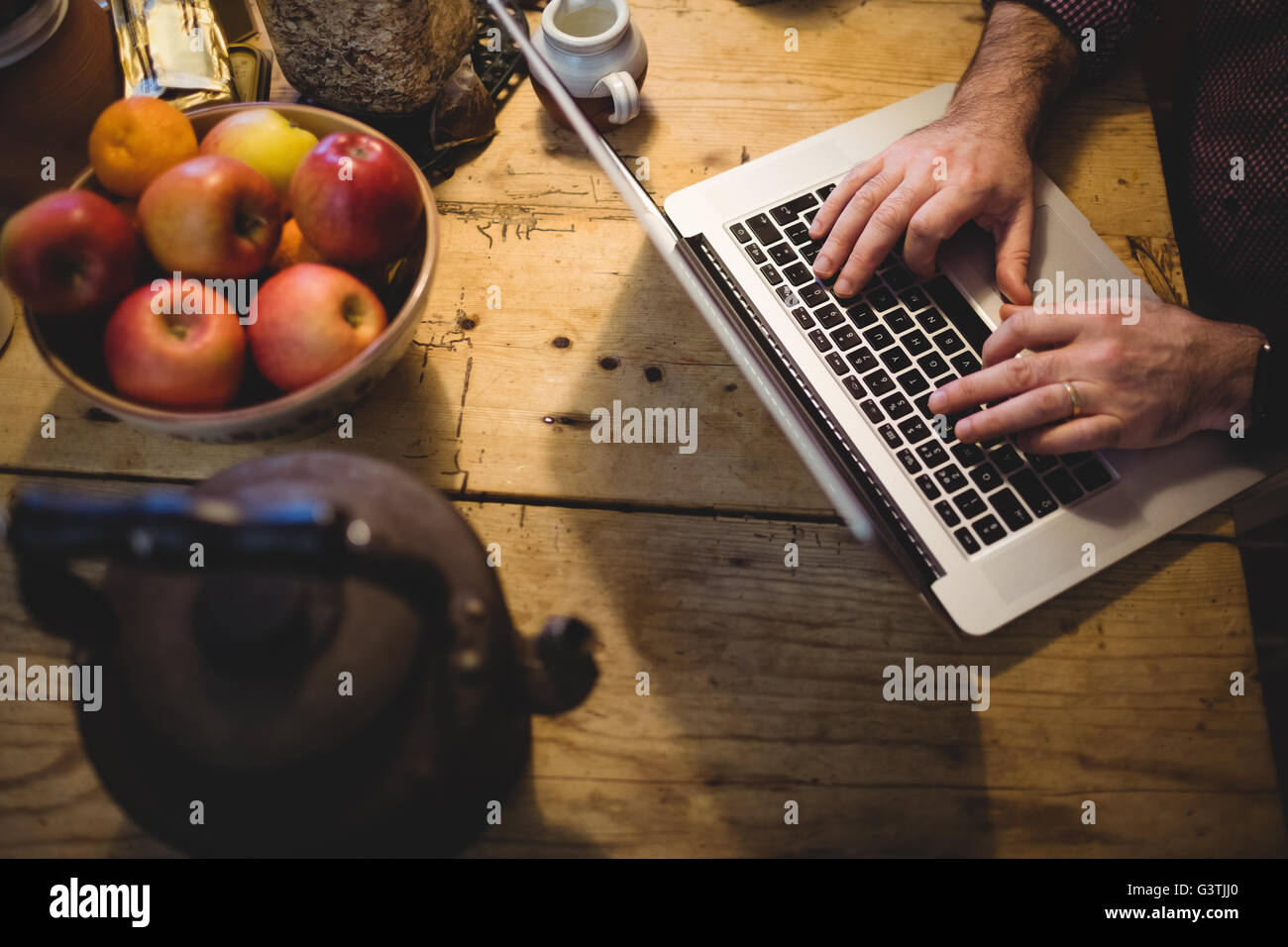 Overhead view man typing hi-res stock photography and images - Alamy