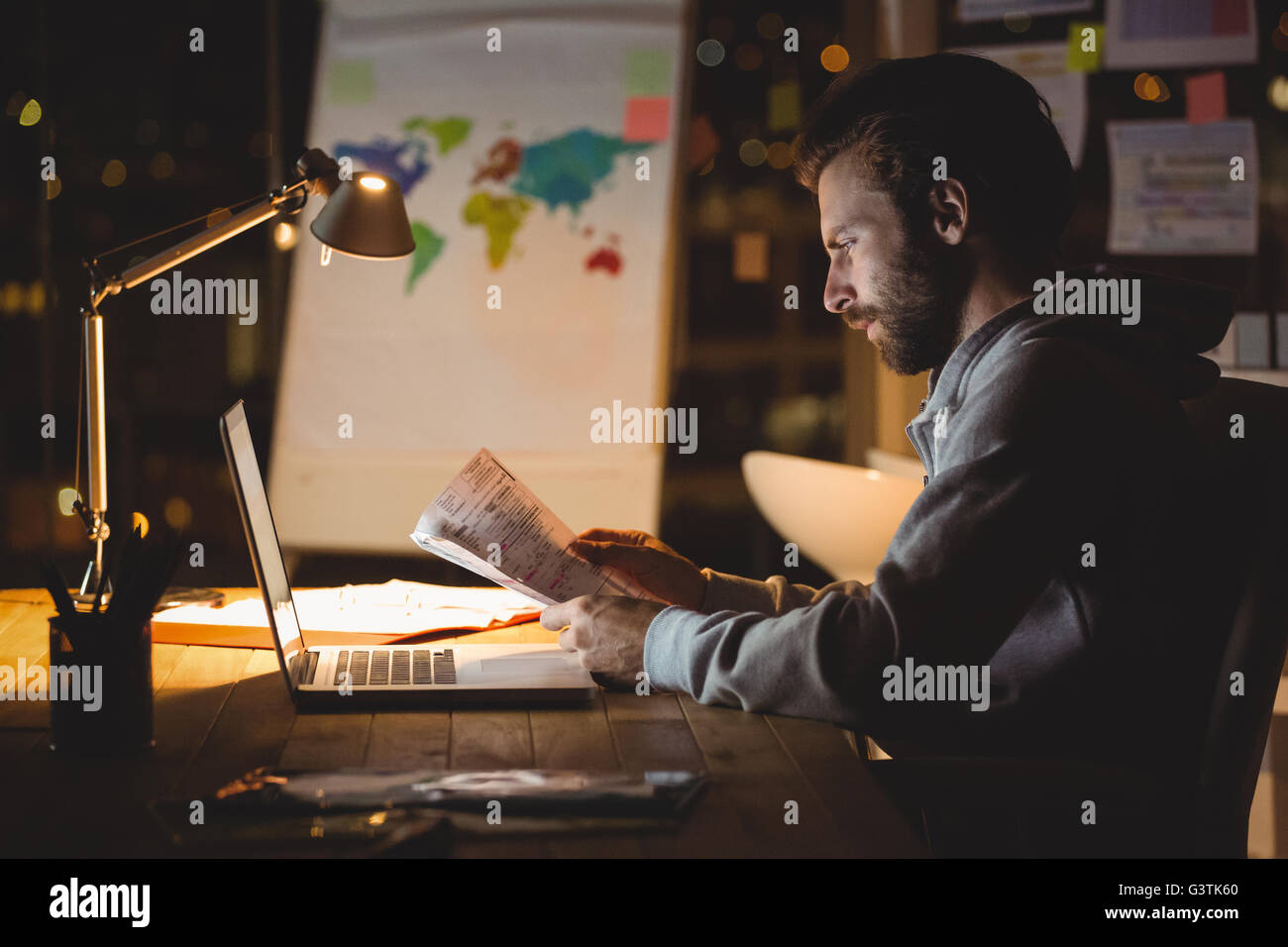 Night reading hi-res stock photography and images - Alamy