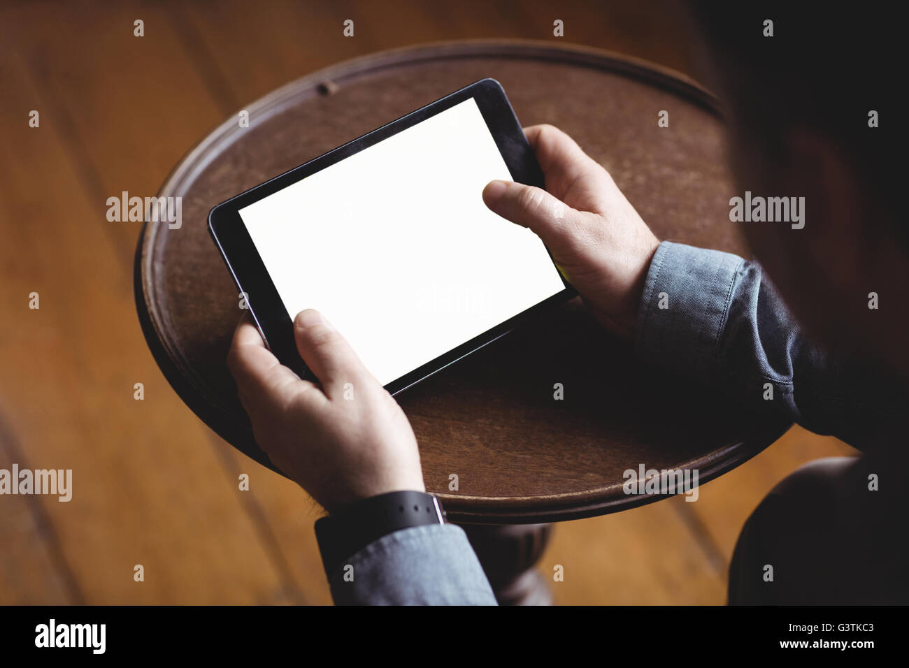 Technology tablet focus hi-res stock photography and images - Alamy