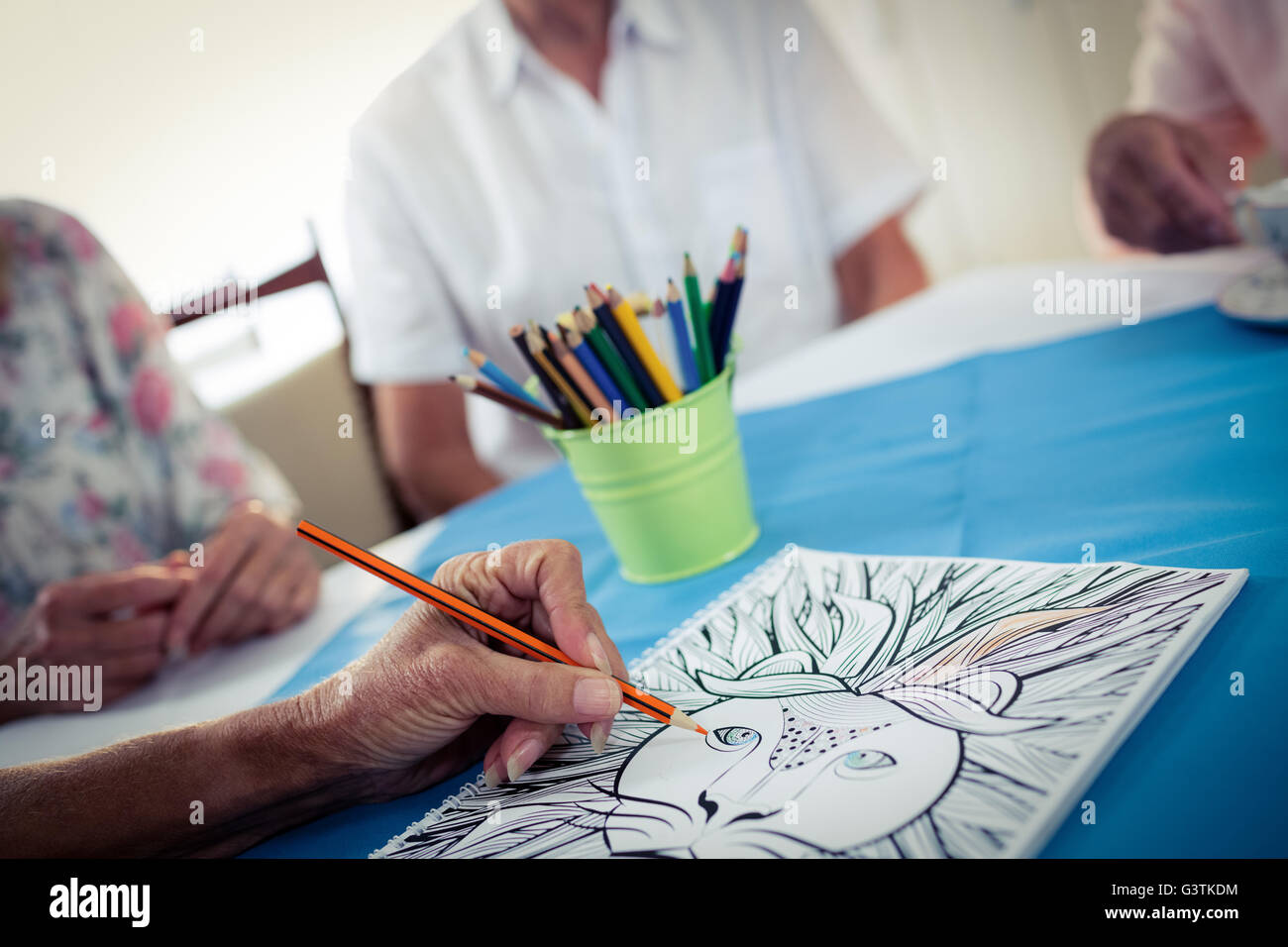 Hand colouring hi-res stock photography and images - Alamy