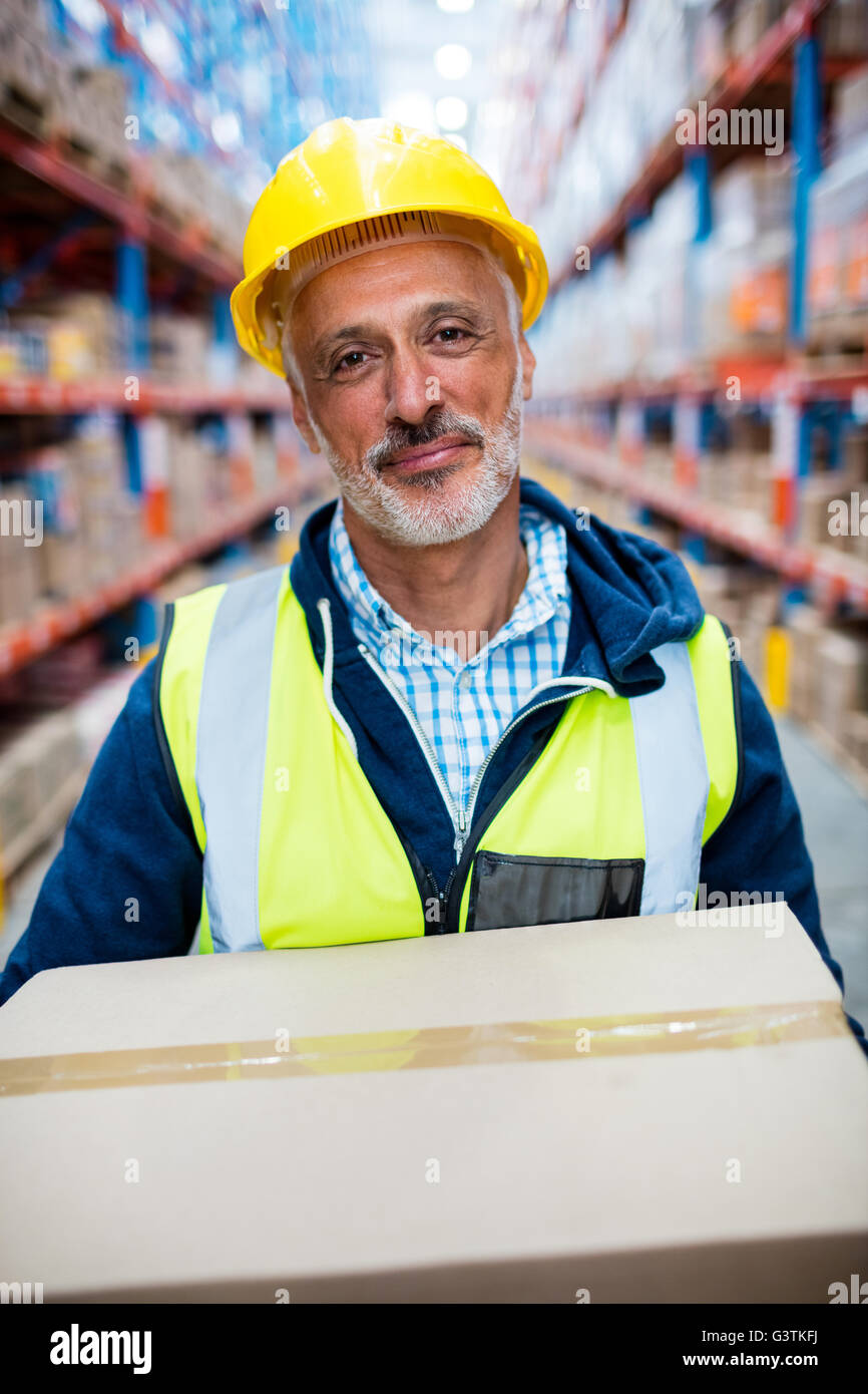 Carrying a box hi-res stock photography and images - Alamy