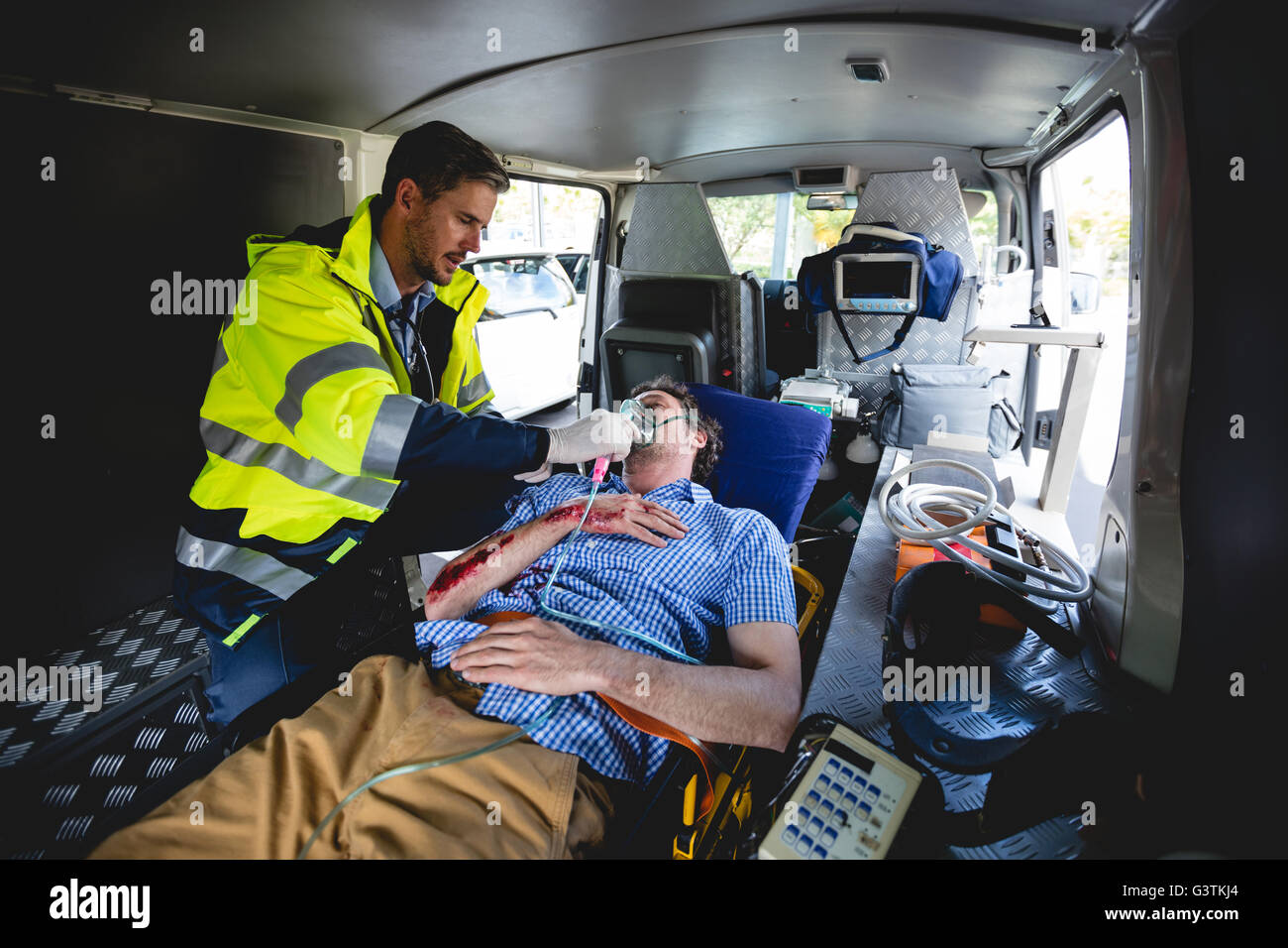 Man injured ambulance hi-res stock photography and images - Alamy