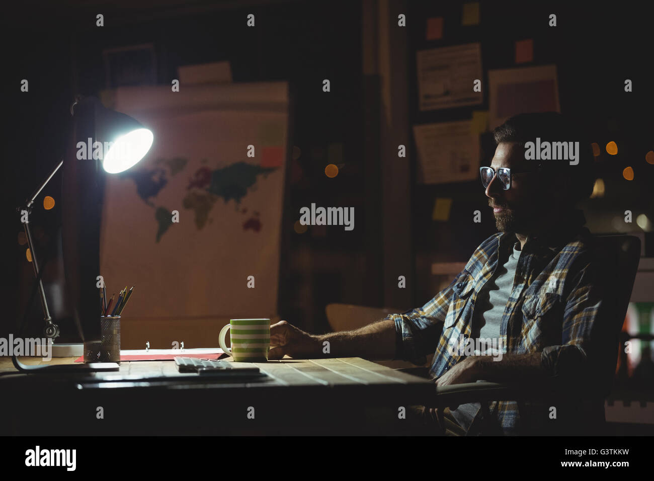 Night working hi-res stock photography and images - Alamy