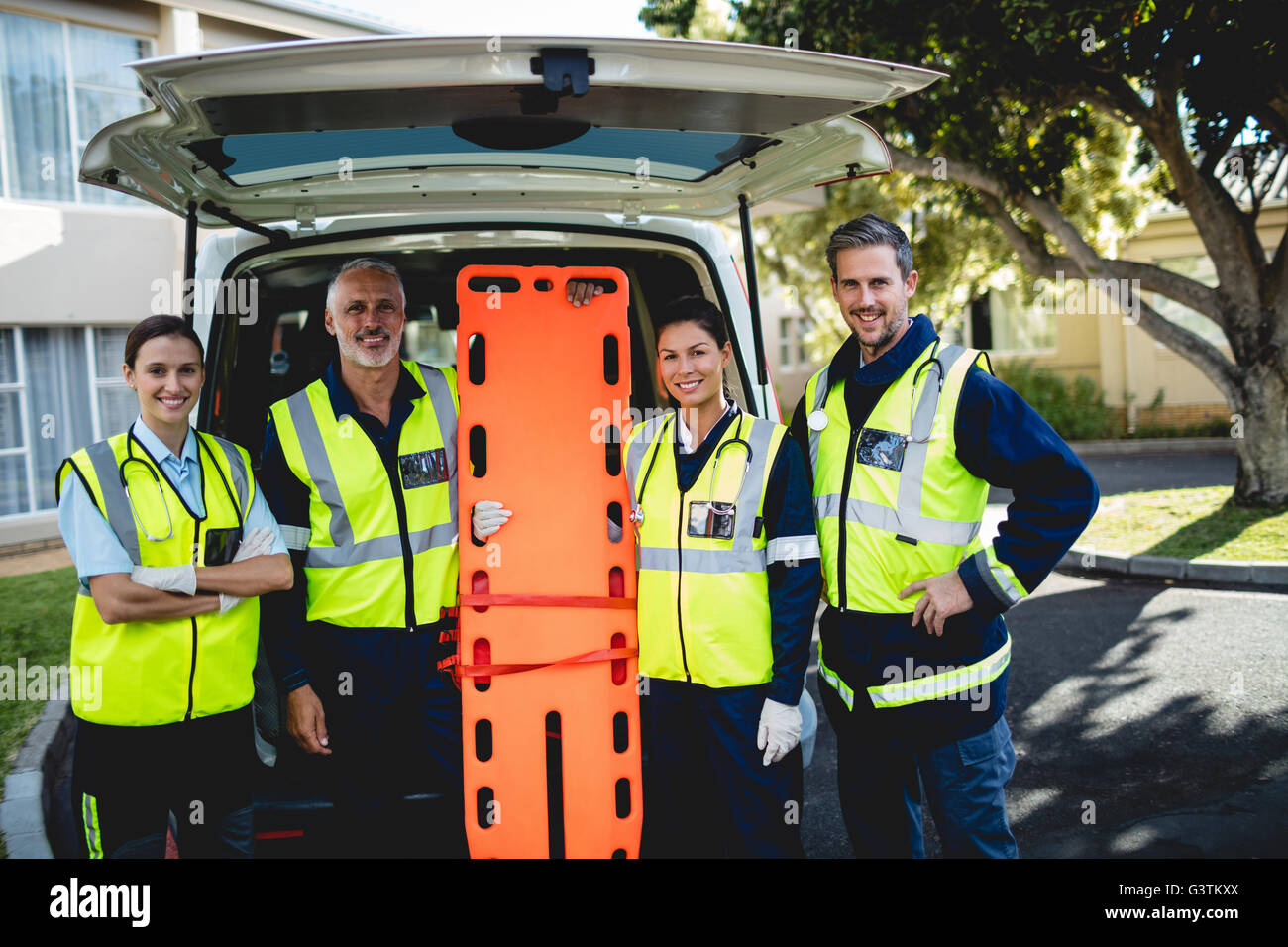 Portrait of a group of ambulancemen Stock Photo - Alamy