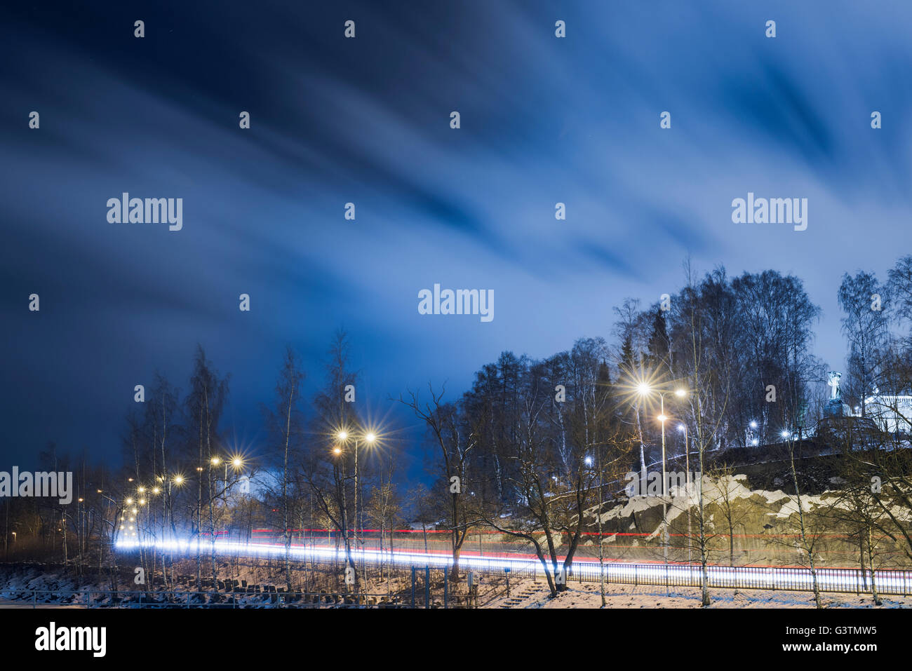 Road no street light hi-res stock photography and images - Alamy