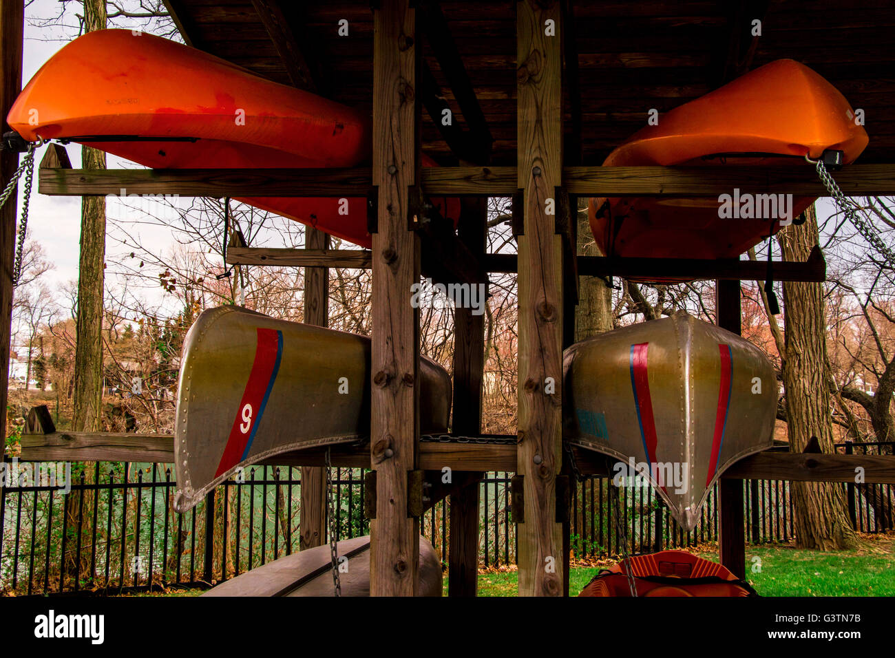 Boating landscapes hi-res stock photography and images - Alamy