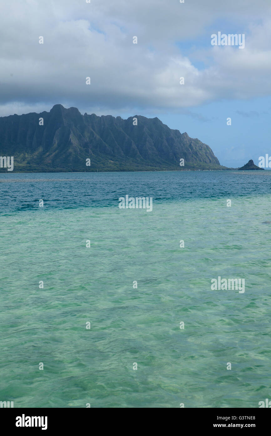 View of Kualoa, Koolau Mountains and Mokoli'i Island (previously known ...
