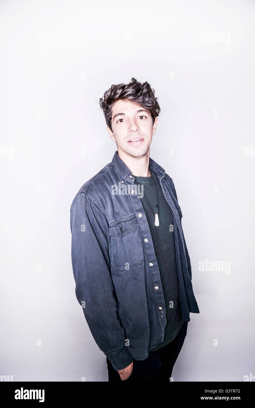 Bemused man hi-res stock photography and images - Alamy