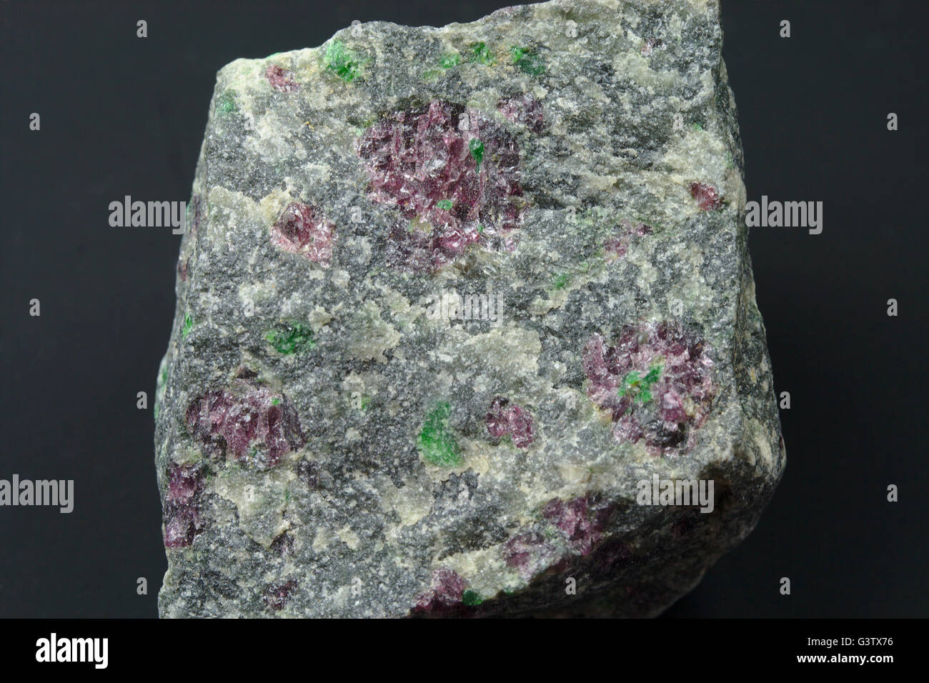 Peridotite hi-res stock photography and images - Alamy