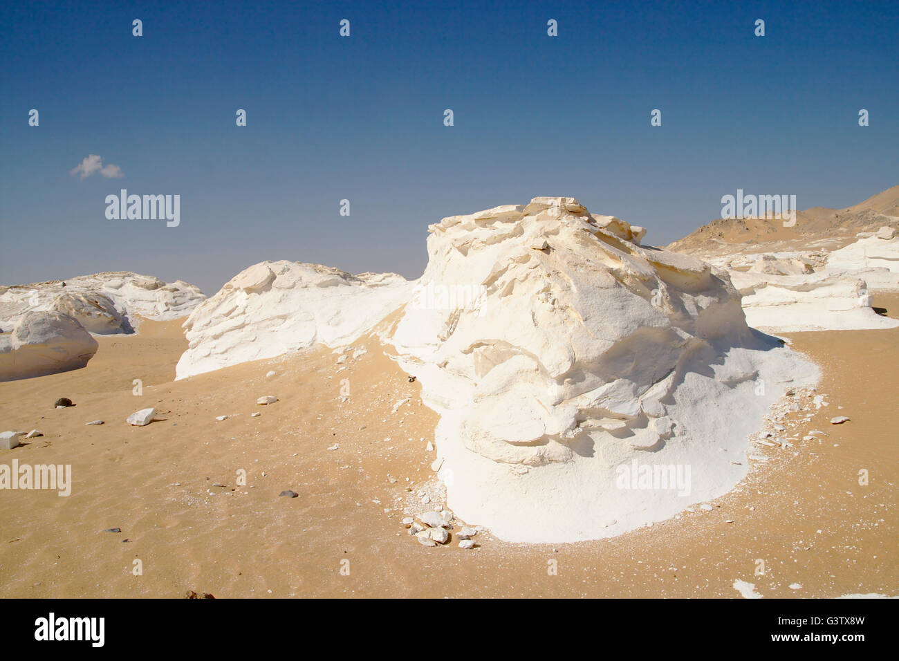 rock formation in the White Desert, Egypt Stock Photo - Alamy