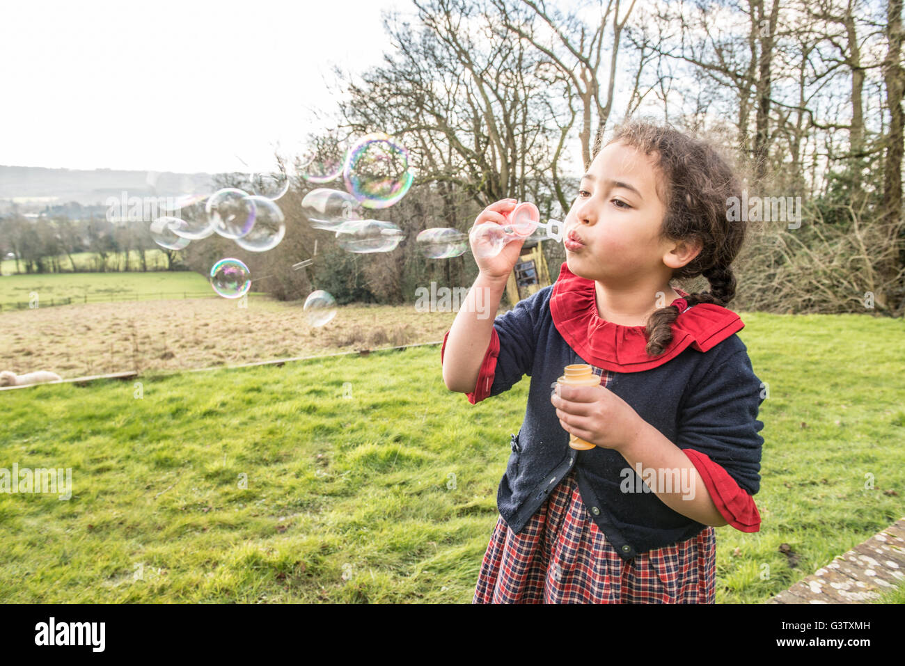 Six Girl High Resolution Stock Photography and Images - Alamy