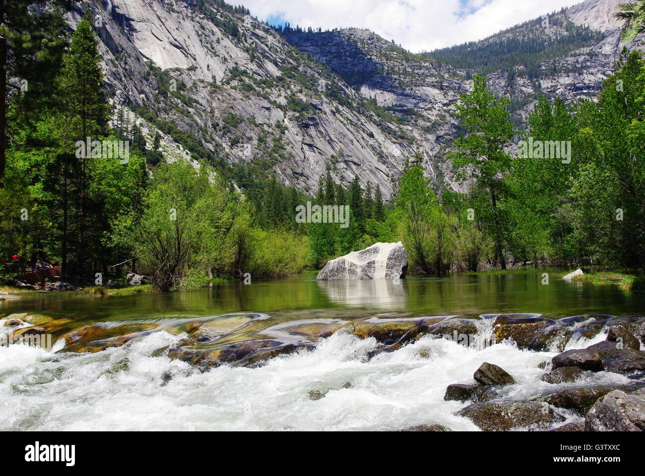 Water and mountians hi-res stock photography and images - Alamy