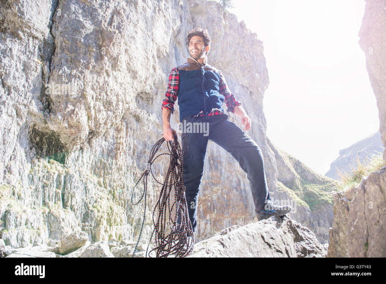 Mountaineer rope hi-res stock photography and images - Alamy