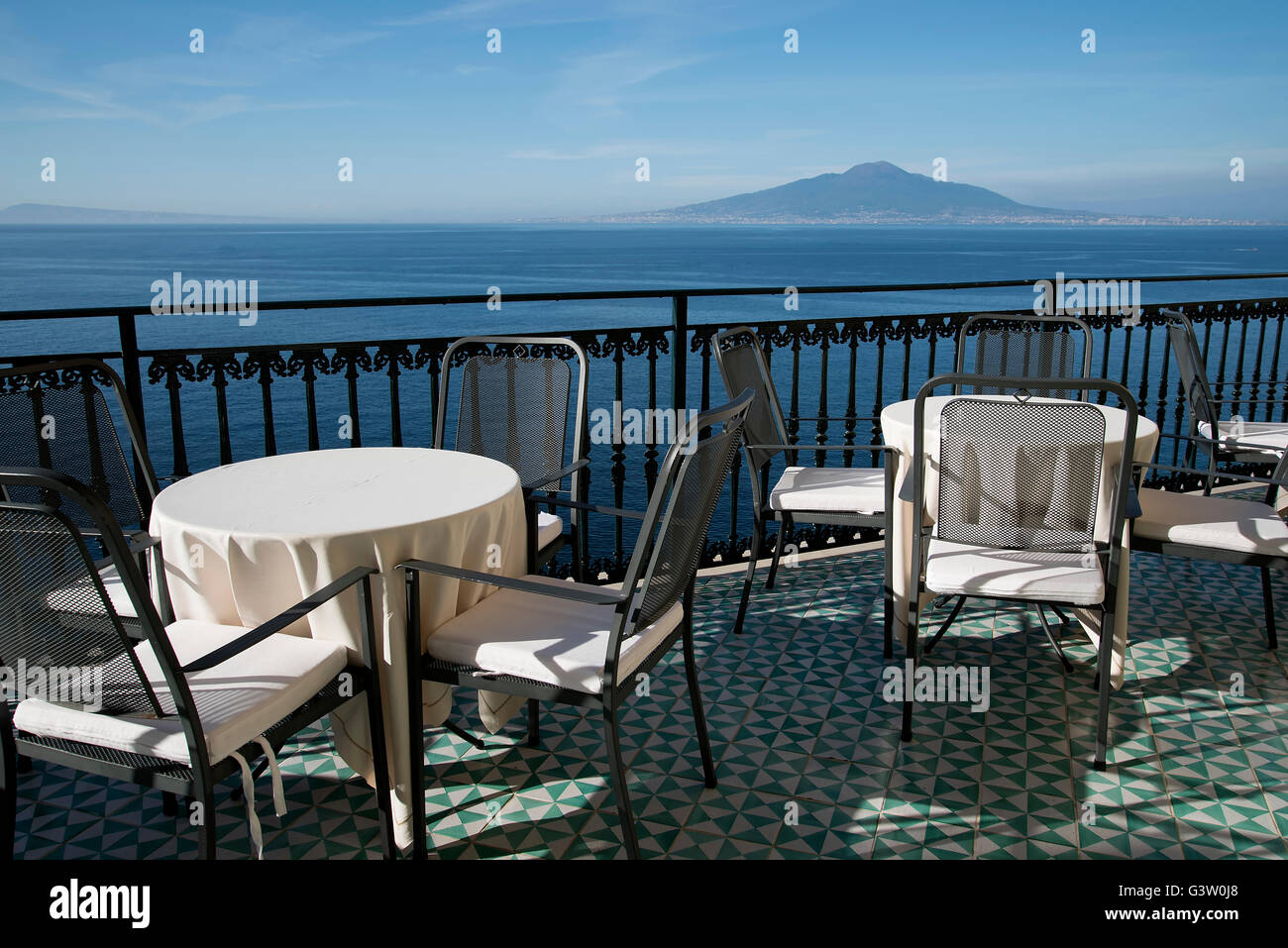 Pompeii floor tiles hi-res stock photography and images - Alamy